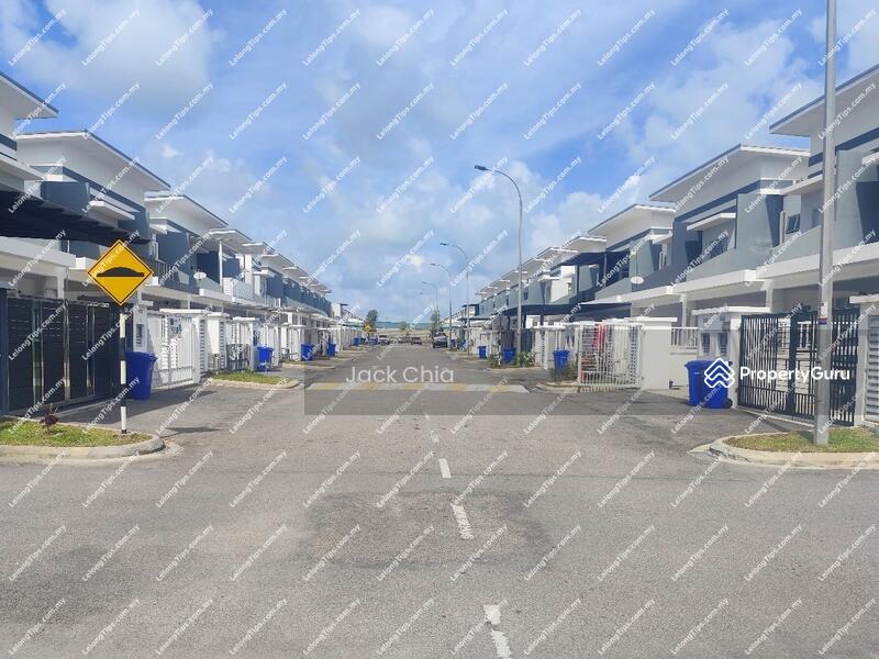 Bank Lelong - Taman Sri Penawar, Bandar Penawar, Jalan Seroja 8, Bandar ...