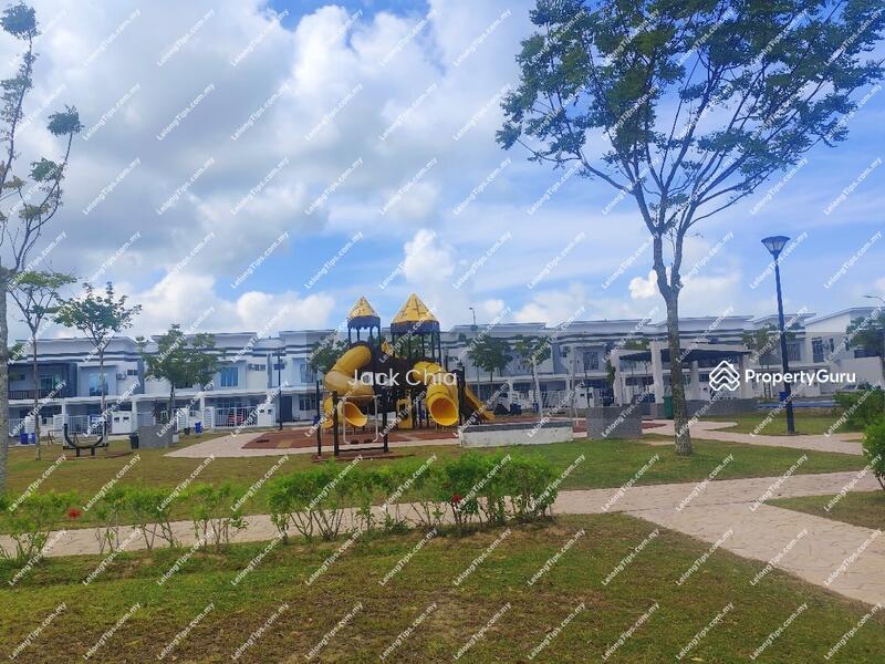 Bank Lelong - Taman Sri Penawar, Bandar Penawar, Jalan Seroja 8, Bandar ...