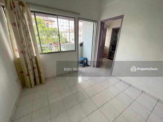 Putra Ria Apartment, - Jalan PP 30, Taman Pinggiran Putra, Seri ...