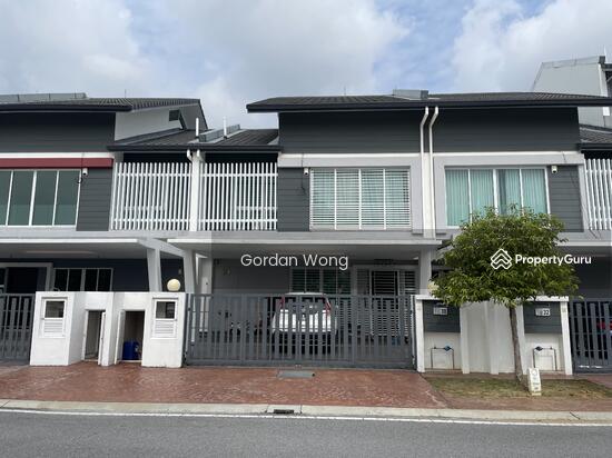 2 Storey Terrace @ Residensi Aurora Sepang, Pekan Sepang, Sepang ...