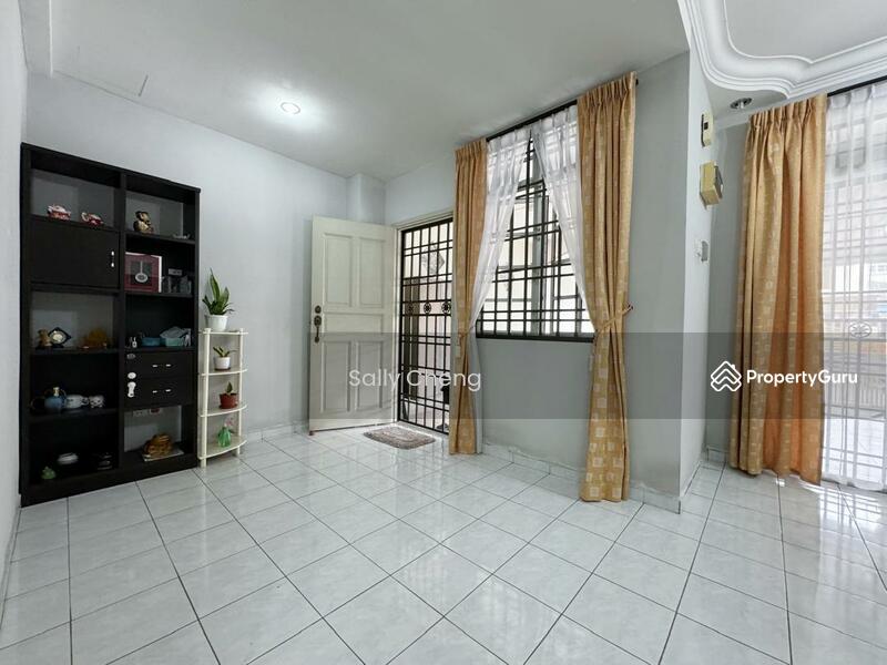 BANDAR PUTRA KULAI (PICCOLO 2), Johor Bahru, Johor, 4 Bedrooms, , 2 ...