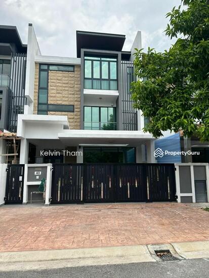 Terrace house at Alam Nusantara, Alam Nusantara, Setia Alam, Selangor ...