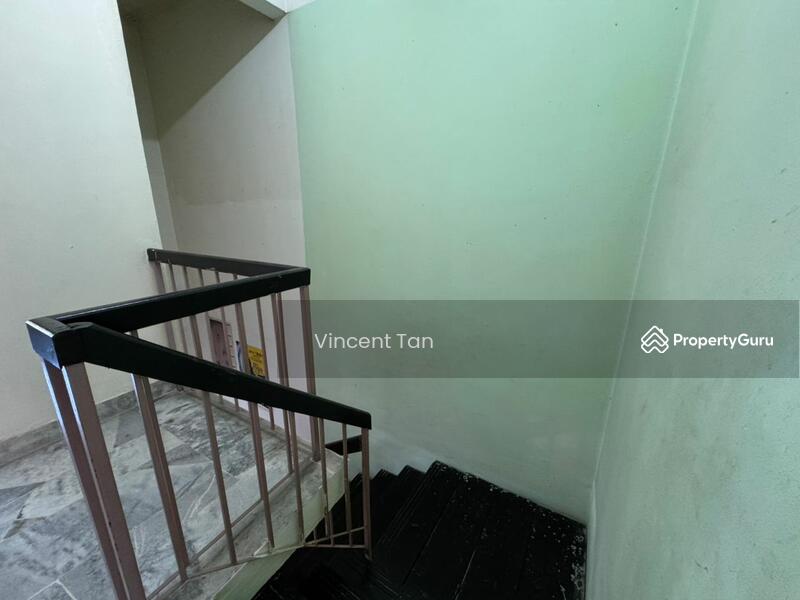 Renovated And Well Kept 2 Storey House Rawang Perdana 1 Rp 4 For Sale ...