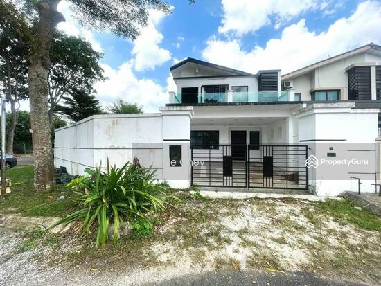 Taman Molek Redang Double Storey Corner Lot, Jalan Redang, Taman Molek ...