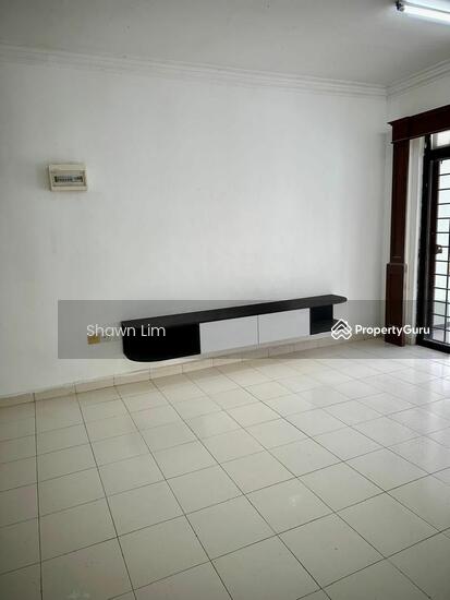 Mount Austin Mount Austin Mounts Austins, Jalan Mutiara Emas 3, Austin ...