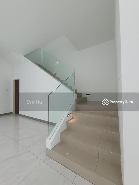 Austin Residence Mount Austin Double Storey Cluster House, Taman Mount ...