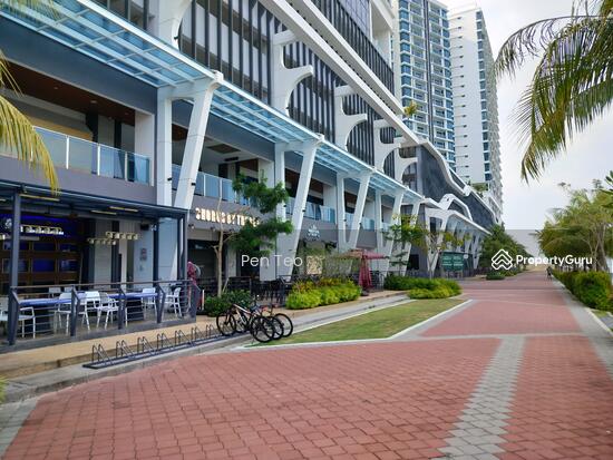 Queens Residences Q1 @ Queens Waterfront, Persiaran Bayan Indah, Bayan ...
