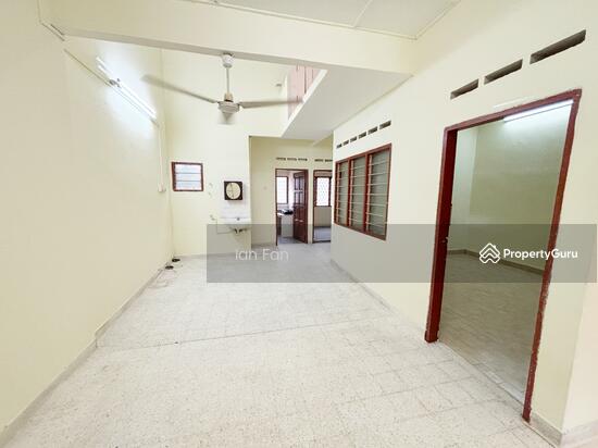 Seksyen 19, Petaling Jaya Terrace House, Seksyen 19, Petaling Jaya ...