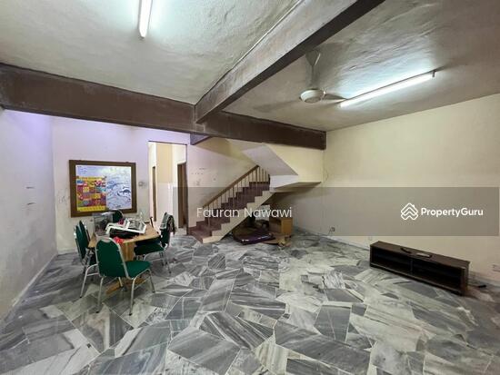Desa Serdang untuk Untuk Dijual - RM 515,000 (2024) | PropertyGuru Malaysia