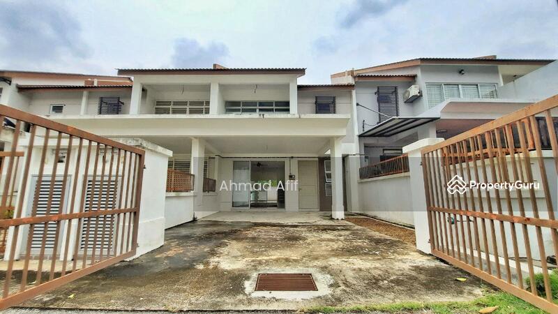 Tierra alam suria, Bandar Puncak Alam, Puncak Alam, Selangor, 4 ...