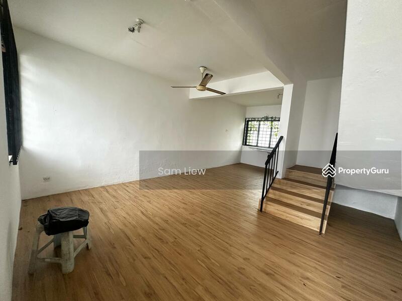 Kulai Kulais, Taman Kulai, Kulai, Johor, 3 Bedrooms, 1560 sqft, 2 ...