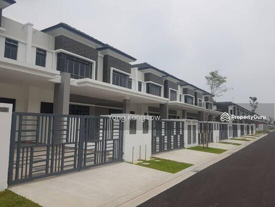 Setia Tropika Setia Tropika SetiaTropika, Jalan Setia Tropika, Taman ...