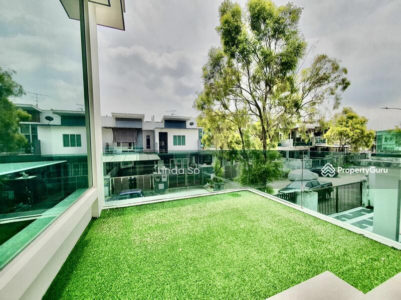 Double-Storey Cluster at Austin Residence, Taman Mount Austin, Austin ...