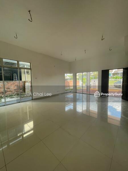 Garden View Original Cluster House Nusantara Prima Gelang Patah, Jalan ...