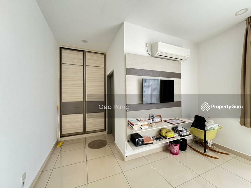 Taman Redang Lakeview 2, Taman Molek, Johor Bahru, Johor, 5 Bedrooms ...