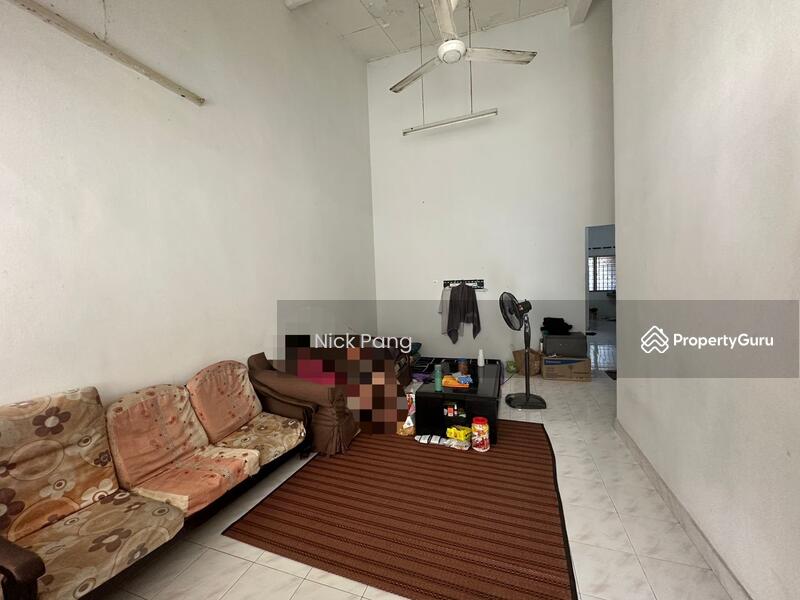 Flat Taman Ungku Tun Aminah, Jalan Hulubalang, Skudai, Johor, 3 Bedrooms, 1210 sqft, 1-storey ...