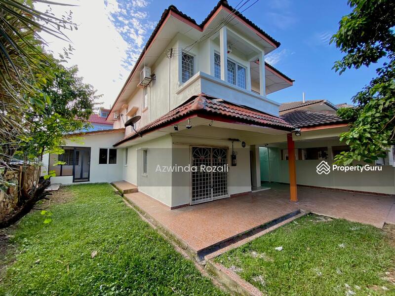 Double Storey Terrace House Bandar Country Homes, Rawang, Bandar ...