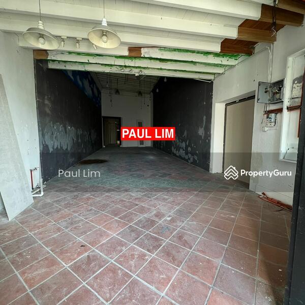 HERITAGE RENT 2 STOREY AT WELD QUAY FACING MAIN ROAD UNESCO CORE ZONE ...