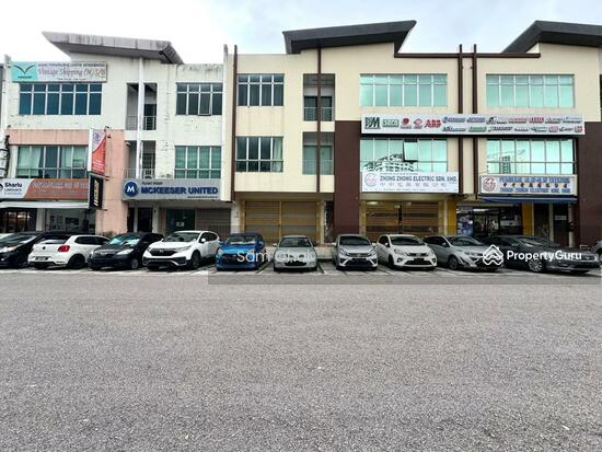Molek 3 Storey Shop Lot, Jalan Molek 1/28, Taman Molek, Johor Bahru ...