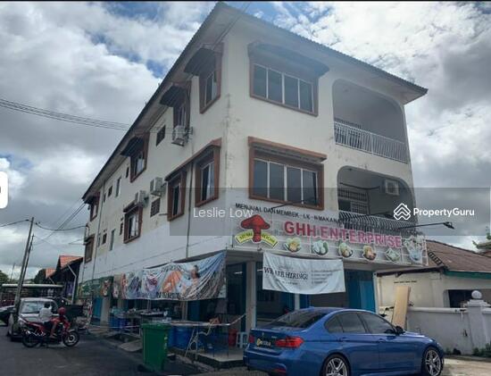 14/5/2025 BANK LELONG 3-storey commercial building at Kampung Lapan ...