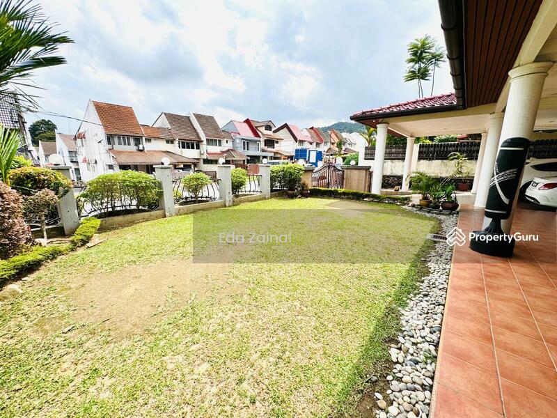 Bungalow Taman Tun Dr Ismail TTDI, Taman Tun Dr Ismail, Kuala Lumpur, 6 ...