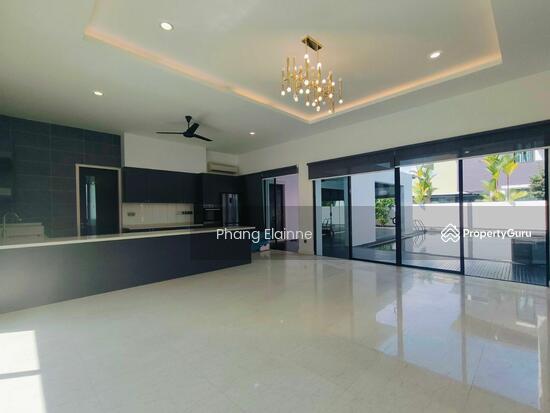 Noble Park Grand Pool Villas East Ledang, Noble Park Jalan Hang Tuah 1/ ...