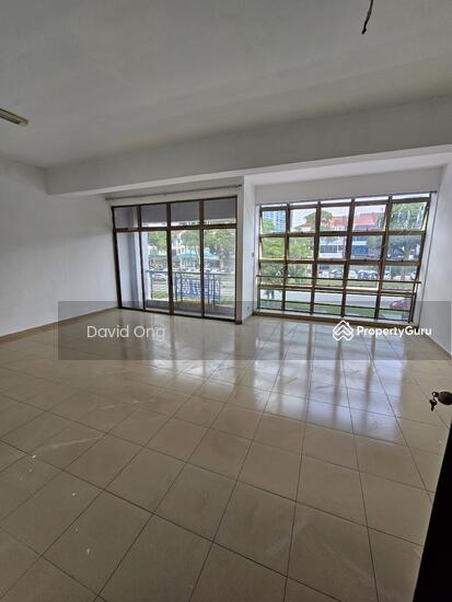 Molek 3 Storey Shop facing Main Road, Jalan Molek, Taman Molek, Johor ...