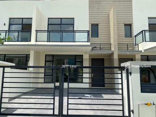 Tampoi Central Park Double Storey Terrace G&G, Taman Tampoi, Tampoi ...