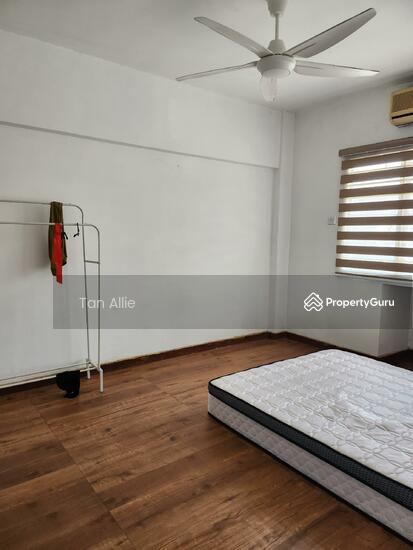 Paradesa Rustica, - Persiaran Meranti, Bandar Sri Damansara, Selangor ...