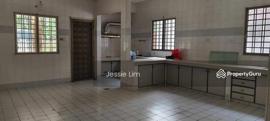 Terrace house at Usj 12, Usj 12, Usj 12, Subang Jaya, Selangor, 4 ...