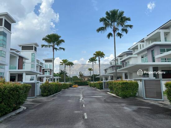 Semi-Detached House for Sale in Taman Puchong Prima (Puchong) - Nick Yeap