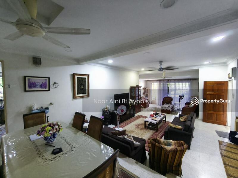 CORNER LOT Seksyen 4 Shah Alam Terrace House With 6 Rooms, Seksyen 4 ...