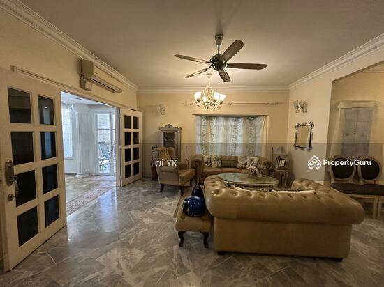 Semi-Detached House for Sale in Usj 11 (Subang Jaya) - Lai YK