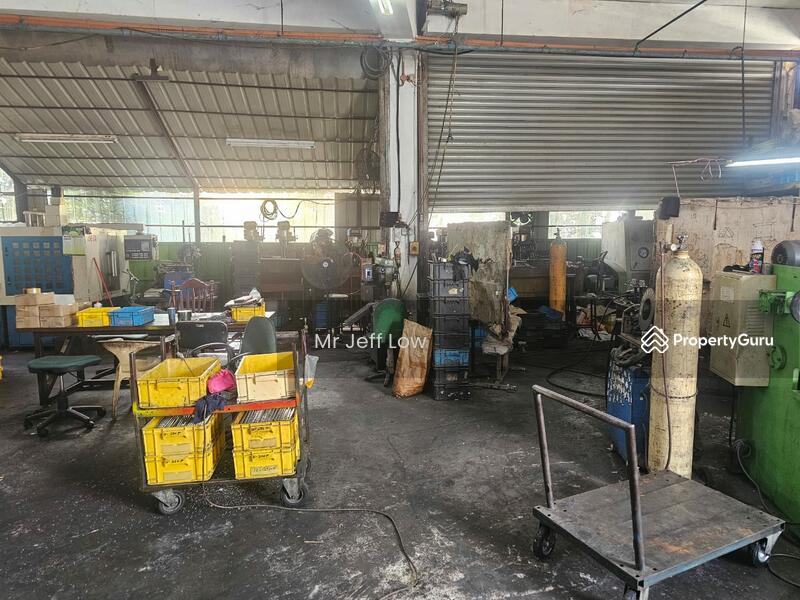 kepong industrial park corner extended unit, jalan KIP, Tago, sri ...