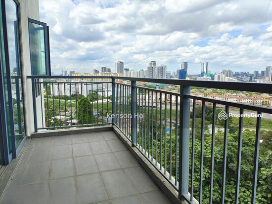 Condominium for Sale at Zefer Hill Residence - Kenson Ho