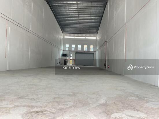 Batu Caves Sungai Tua industrial (40ft ceiling/66ft wide road/guarded ...