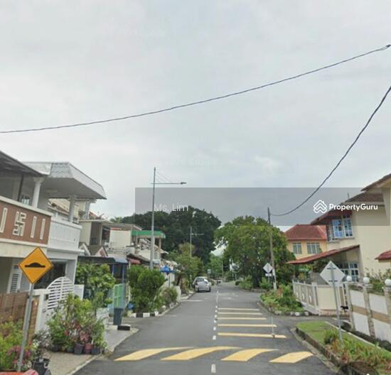 Terrace house at Permatang Damar Laut, Lorong Damar, Permatang Damar ...