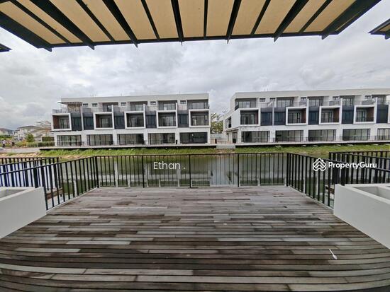 Senibong Cove Senibong Coves, Waterway Residence Senibong Cove, Taman ...