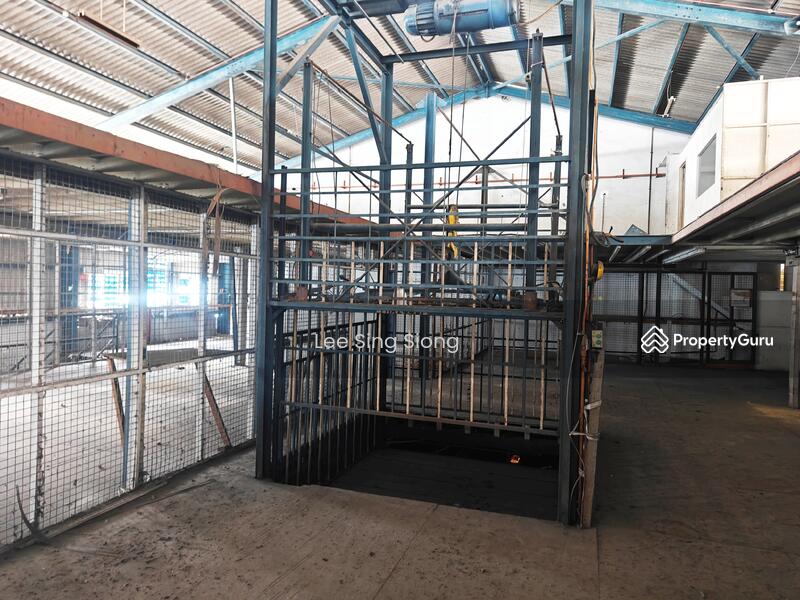 (Main Road Detached Factory Showroom) Taman Industri Bolton Batu Caves ...