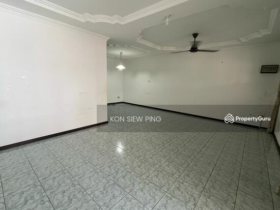 Double Storey Terrace Intermediate House For Rent Located at Tabuan ...