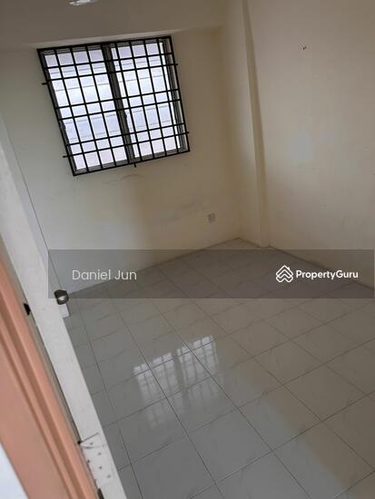 Pinang Emas, - Jalan Sungai Satu, Batu Feringghi, Penang, 3 Bedrooms ...