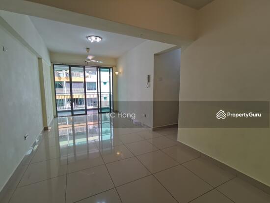 Condominium for Rent at D'Alamanda - KC Hong