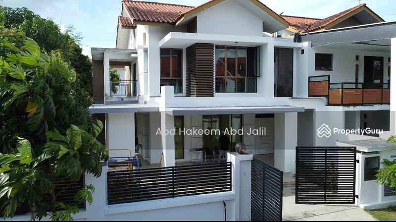 CORNER LOT DOUBLE STOREY AT PERJIRANAN 11 BANDAR DATO ONN, Perjiranan ...