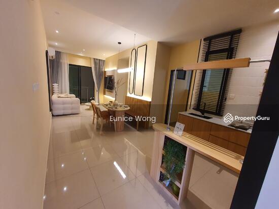 Apartment for Sale at Pinegate Residency Project~Kimlun Land - Eunice Wong