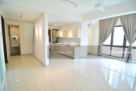 Lake Point Residence, Persiaran Sepang, Cyber 11, Cyberjaya, Selangor ...