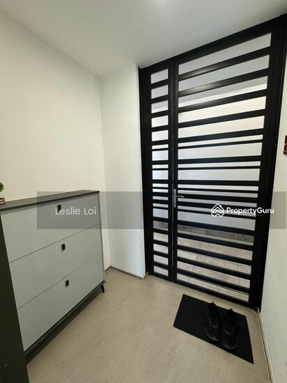 Apartment for Sale at Vantage Residence - Leslie Loi