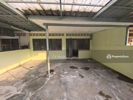 Ipoh menglembu super big facing field single storey house for sale ...