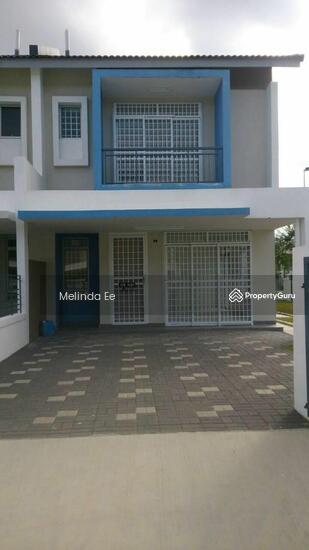 Iskandar Puteri Taman Nusa Bayu Beautiful 2 Storey Terrace Corner untuk ...