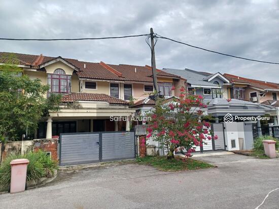 Seri Utama, Jalan Sepah Puteri, Petaling Jaya, Selangor, 4 Bedrooms ...