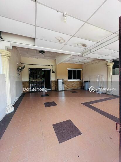 Johor taman universiti parit raja Single storey Terrace renovated unit ...